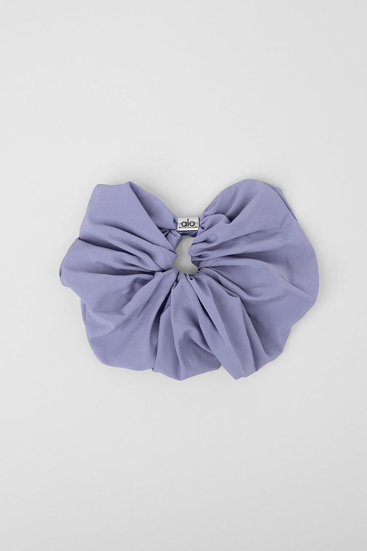 BEAD IT OVERSIZED SCRUNCHIE – Alo Yoga Indonesia