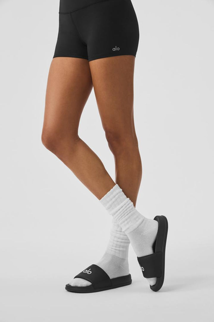 Socks and Slides | Alo Yoga Indonesia