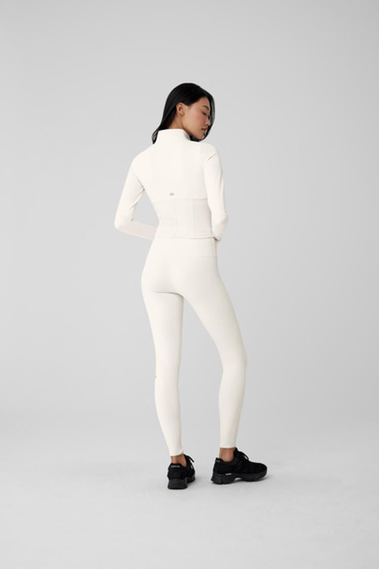 Outerwear | Jackets & Coats for Women | Alo Yoga Indonesia